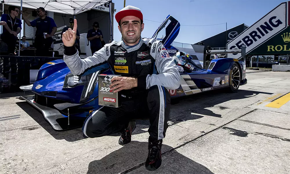 Stormên Vautier berbi Sebring Pole 11302_2