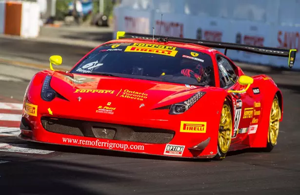 Beretta skóruje PWC Pole na Long Beach