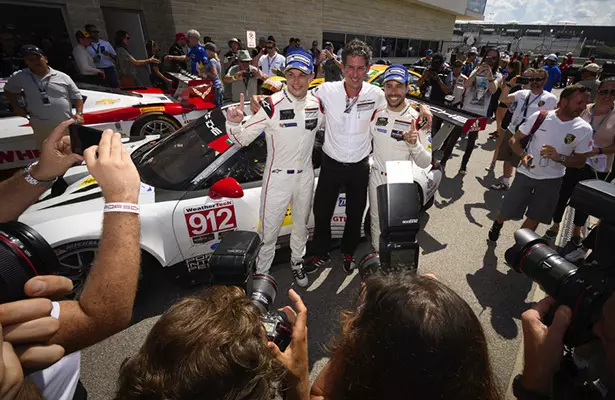 Porsche câștigă GTLM în rolul lui Risi Falters