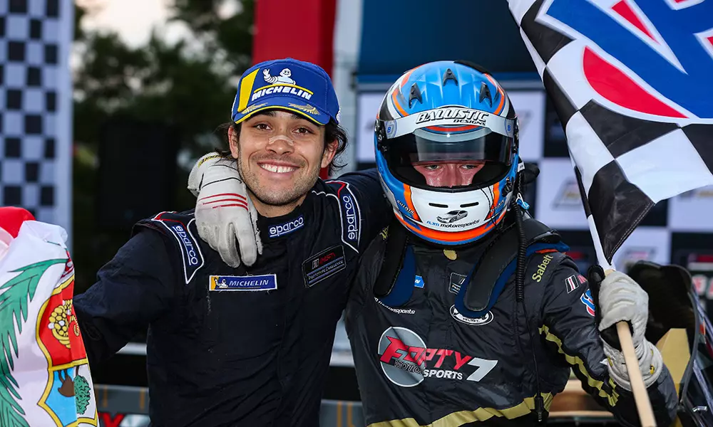 McCusker e Pflucker vincono l'enduro di tre ore al CTMP 13625_2