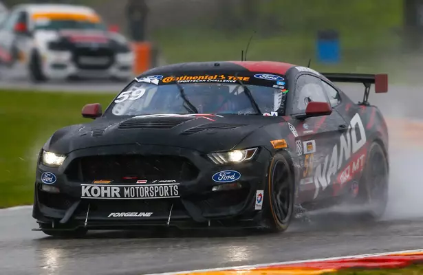 KohR Mustang Menang CTSC sing Disingkat Udan ing Road America 14434_2