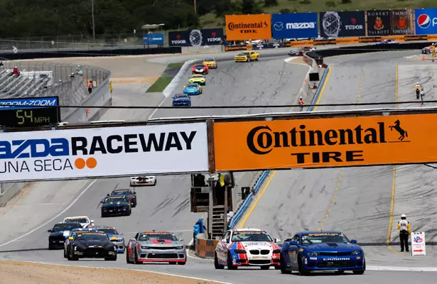 43 auto's op CTSC Monterey-invoerlijst