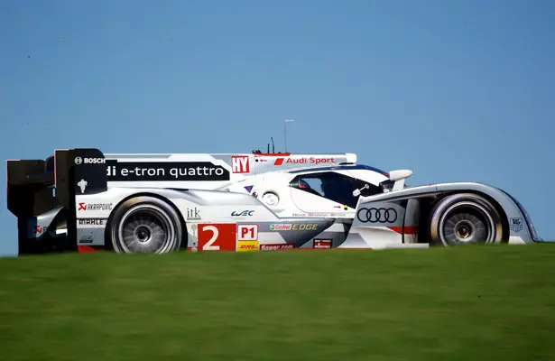 Audi jidere Toyota, merie na COTA