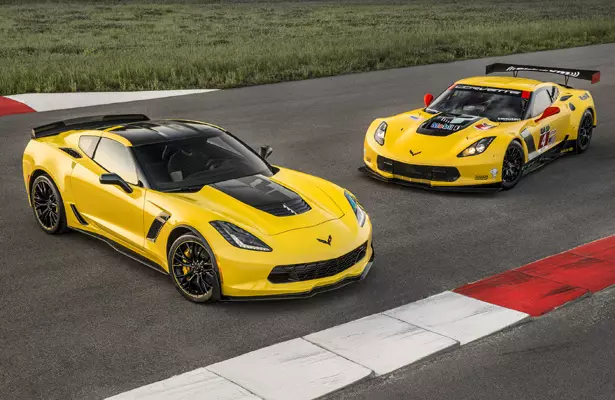 Chevrolet predstavlja 2016 Corvette Z06 C7.R Edition