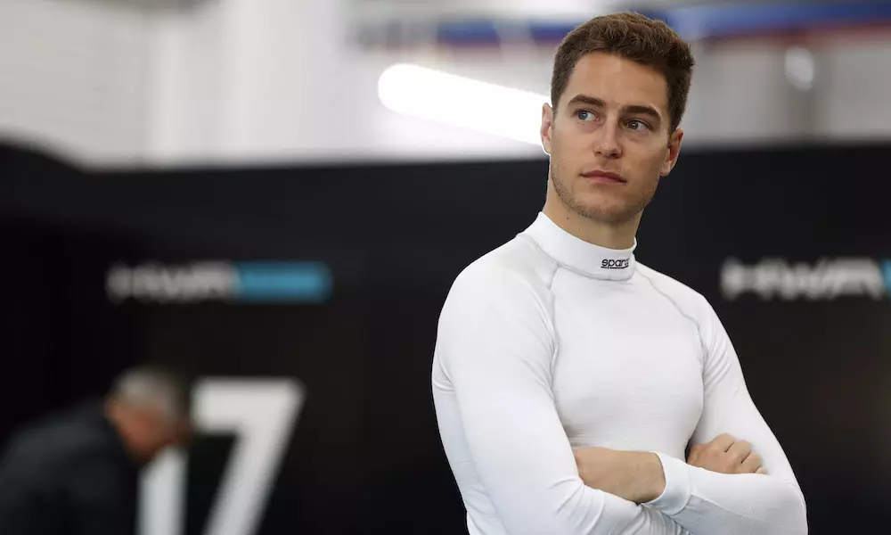 Vandoorne 替換 SMP 賽車陣容中的按鈕