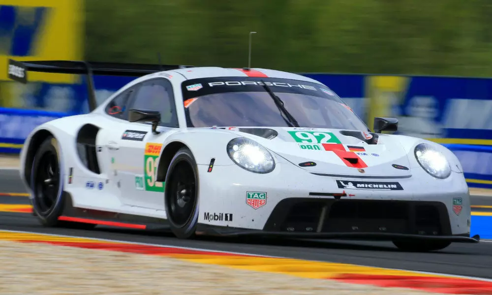 Abashoferi ba Porsche: Umuzunguruko wa Spa ukina imbaraga za 911 RSR