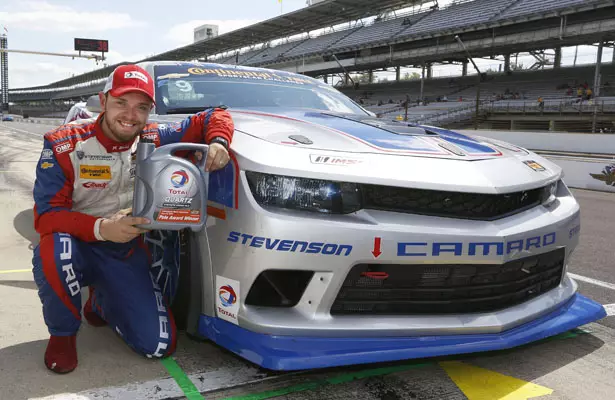 Bell Prenas Stevenson Camaron al CTSC Poluso ĉe Indy