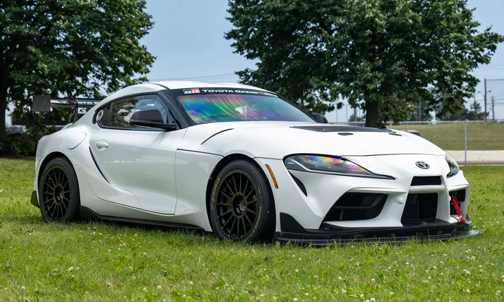 Riley se je vrnil na pot z drugo Toyota Supra GT4 za Lime Rock