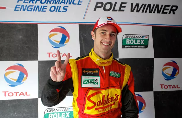 Cameron, Team Sahlen på Pole ved Lime Rock Park