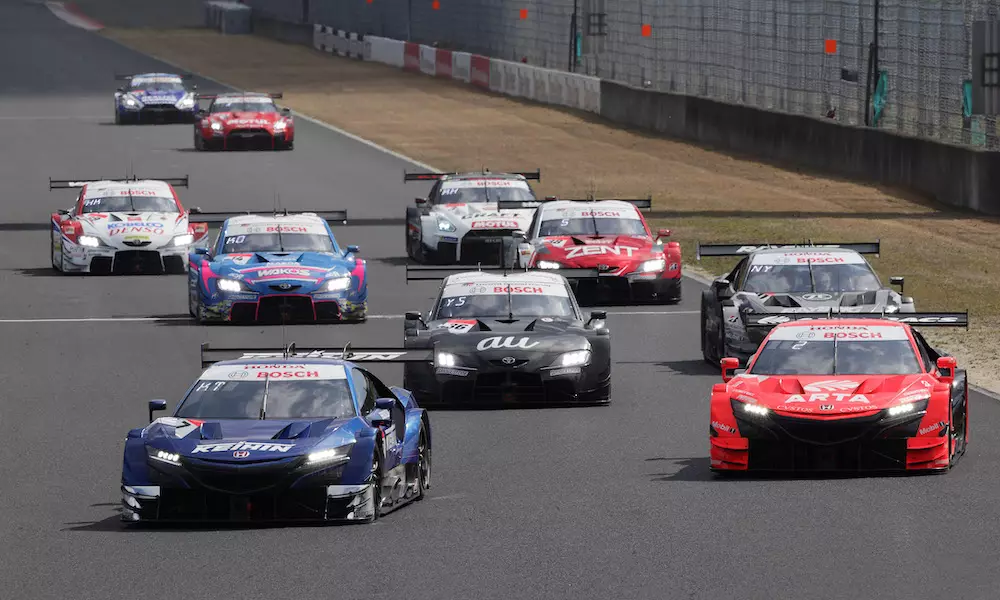 Novo horario de Super GT lanzado; Catro circuítos caídos 21679_2