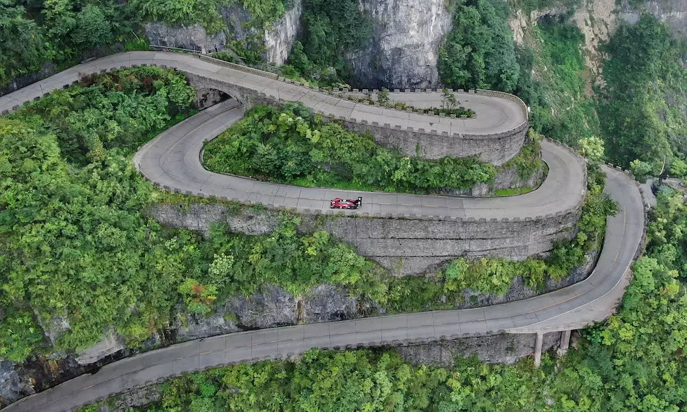 Dumas, Volkswagen voltooien Tianmen Mountain Run 22270_2