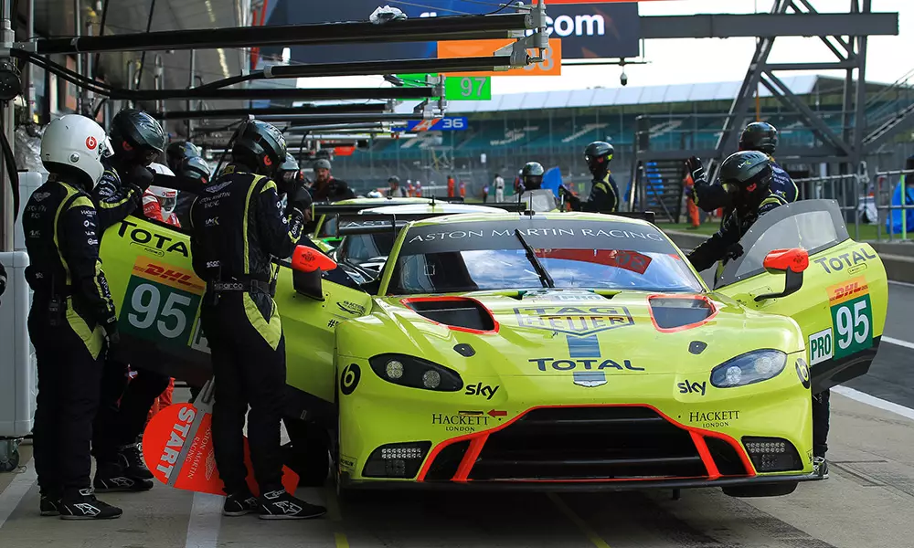 Martin: Aston Power Ningkatkeun "Cukup" pikeun Pace One-Lap