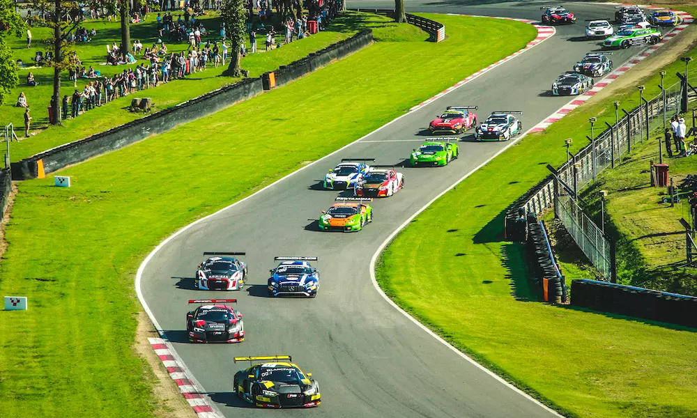 Blancpain GT World Challenge Europe нээлттэй тэмцээнд оролцох 26 машин