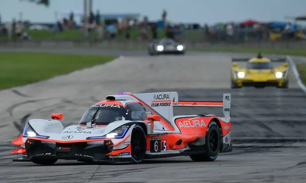 Acura, Cadillac DPis pridobijo povečano moč za Road America 25681_2