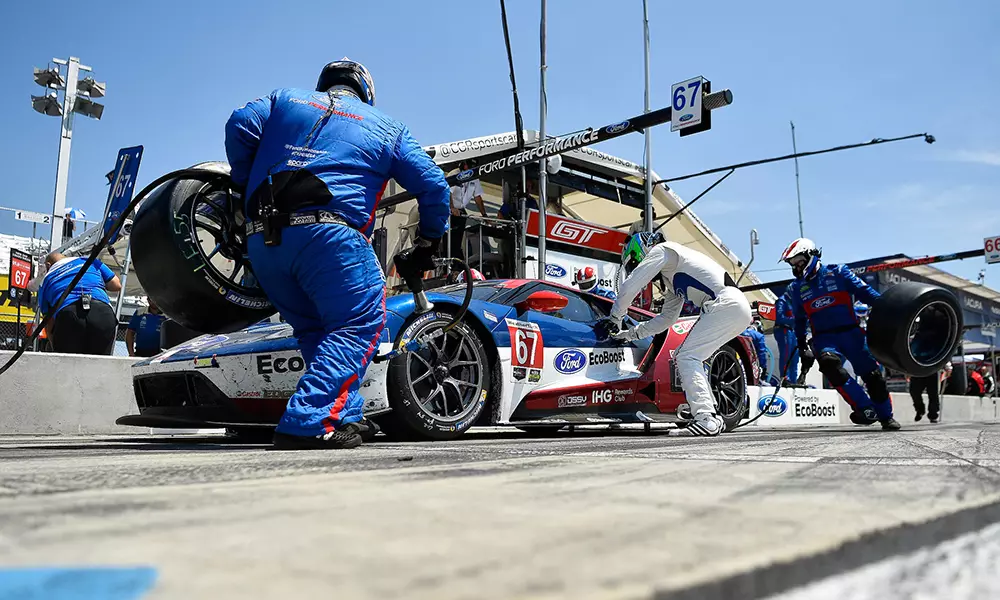 Michelin IMSA Insider: GTLM командалары дөңгөлөктөрдү жактырган "меню"