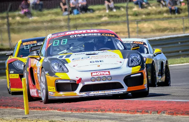 Isithombe: GT4 European Series