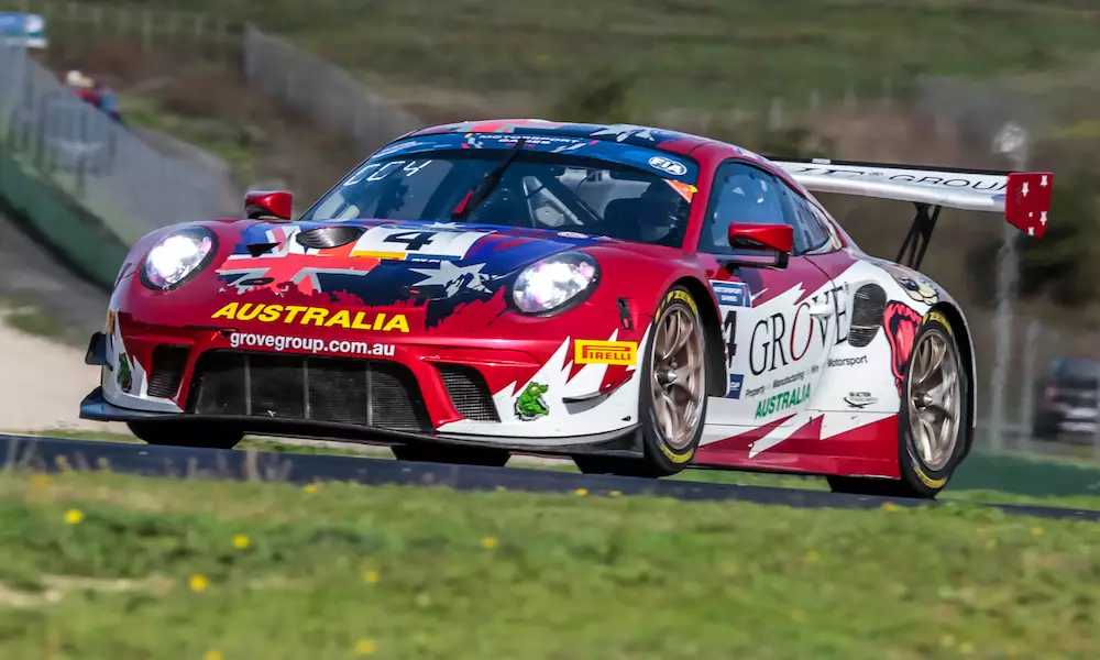 Дүрт тапкыр Bathurst 12H класс җиңүчеләре GT3-ка күчә