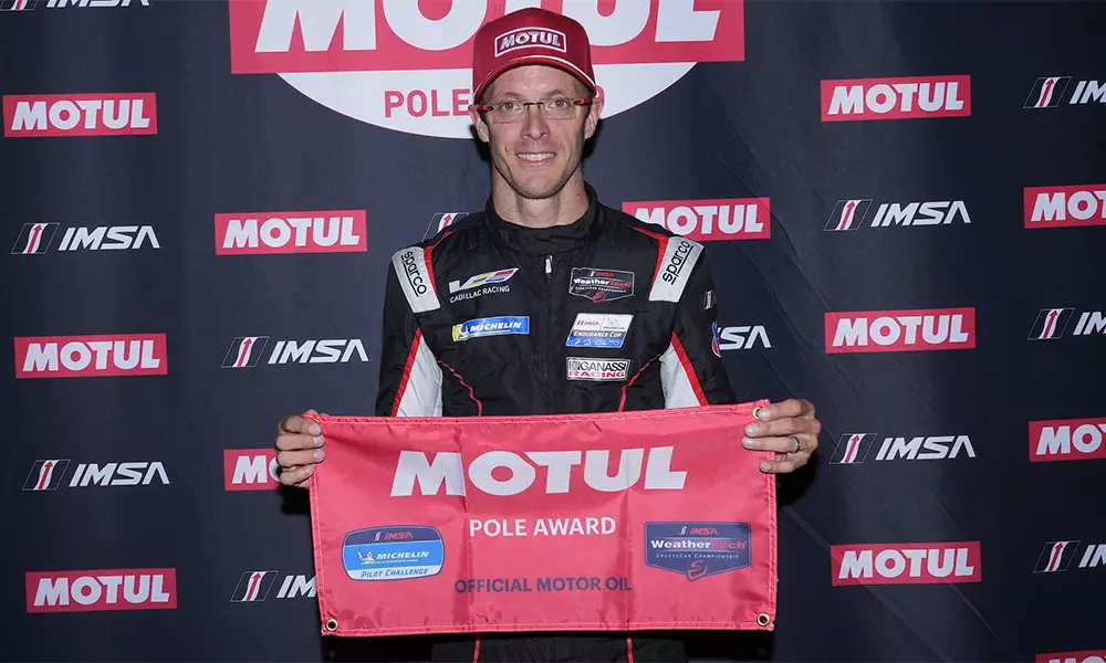 Bourdais Storms til Mid-Ohio Pole fyrir Ganassi, Cadillac 3312_1