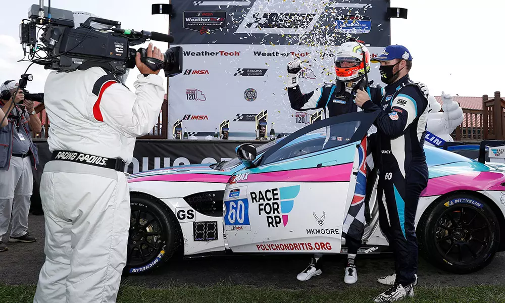 Marcelli, Stacy Break Through di Pêşbaziya 1 de li Mid-Ohio 3954_1