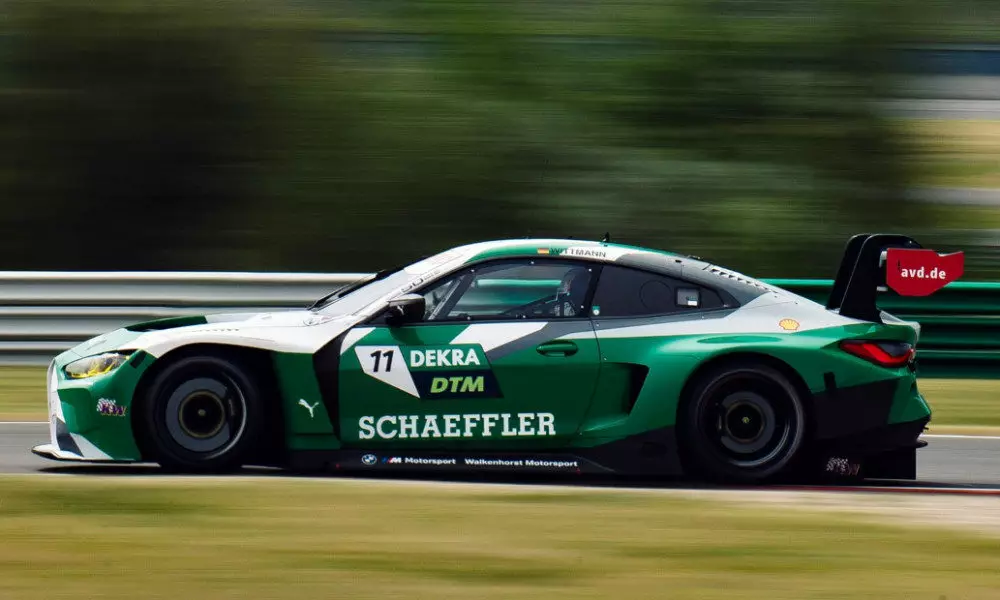 Wittmann Ayobora BMW 1-2 muri Lausitzring FP2