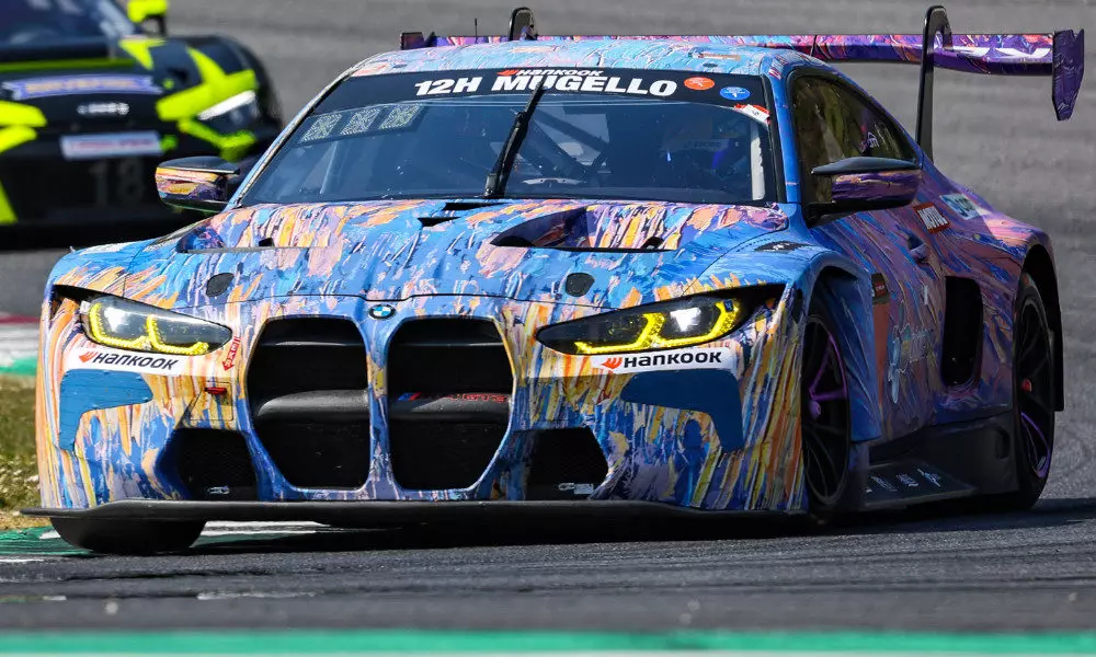 ST Racing Scores Maiden Win за M4 GT3 в Mugello