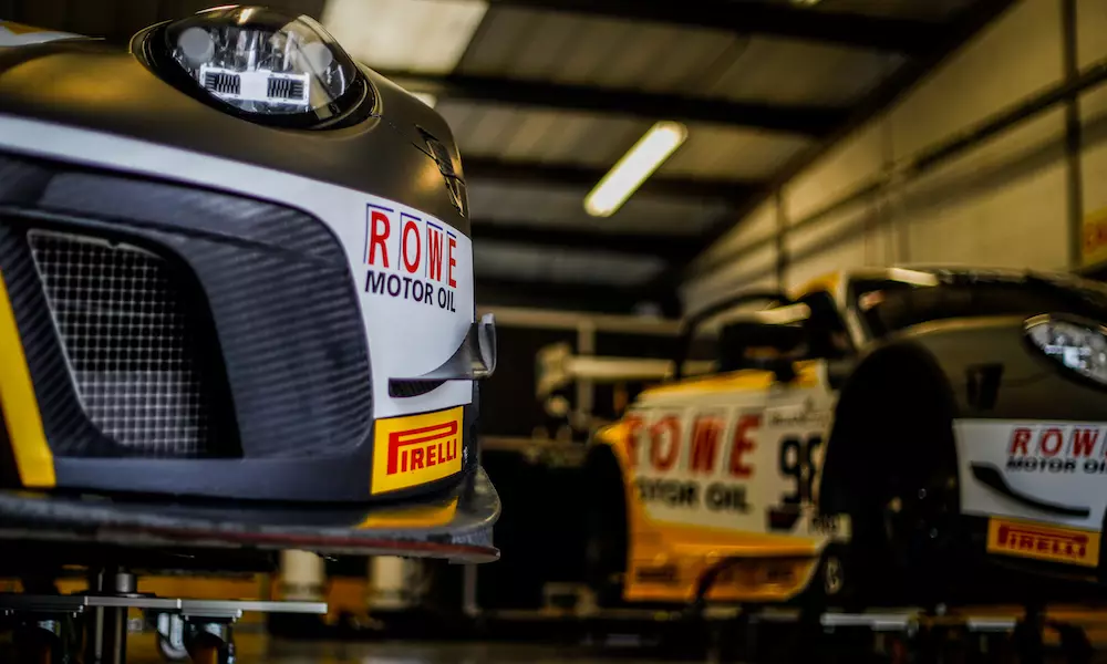 ROWE:s Twin-Manufacturer GT3-program 