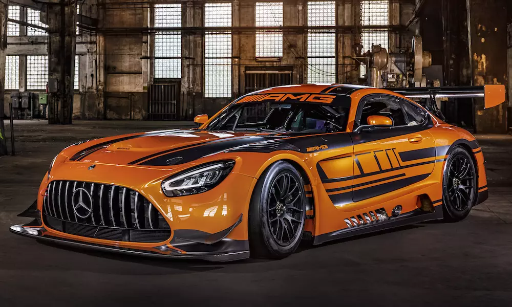 Mercedes-AMG afslører opdateret GT3 Challenger