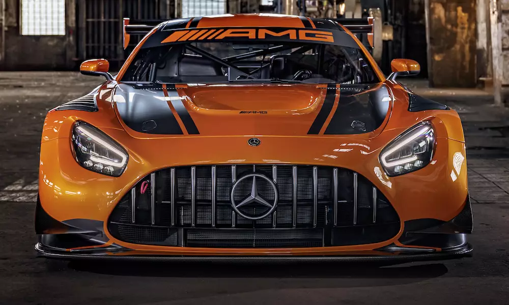 Mercedes-AMG enthüllt aktualiséiert GT3 Challenger 611_3