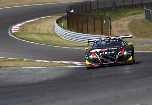 WRT Audi Quickest дар таҷрибаи дуюм дар Zandvoort